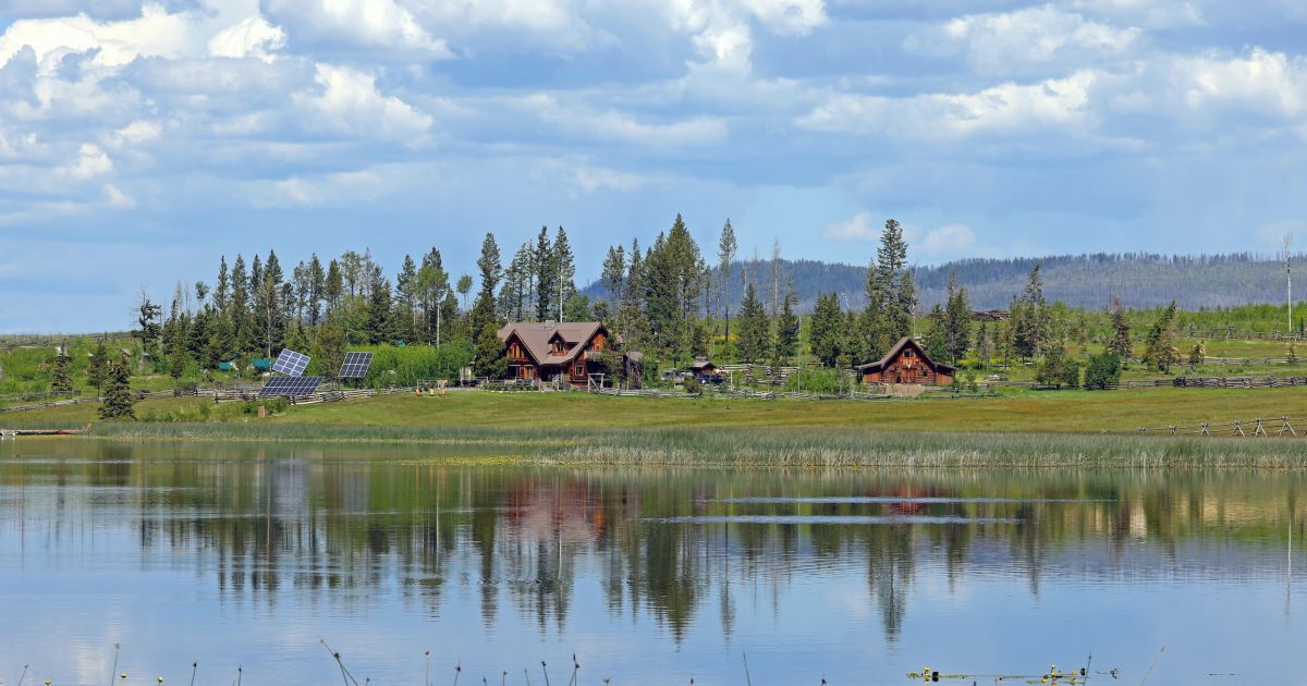 Siwash Lake Wilderness Resort & Ranch | All Inclusive Pricing